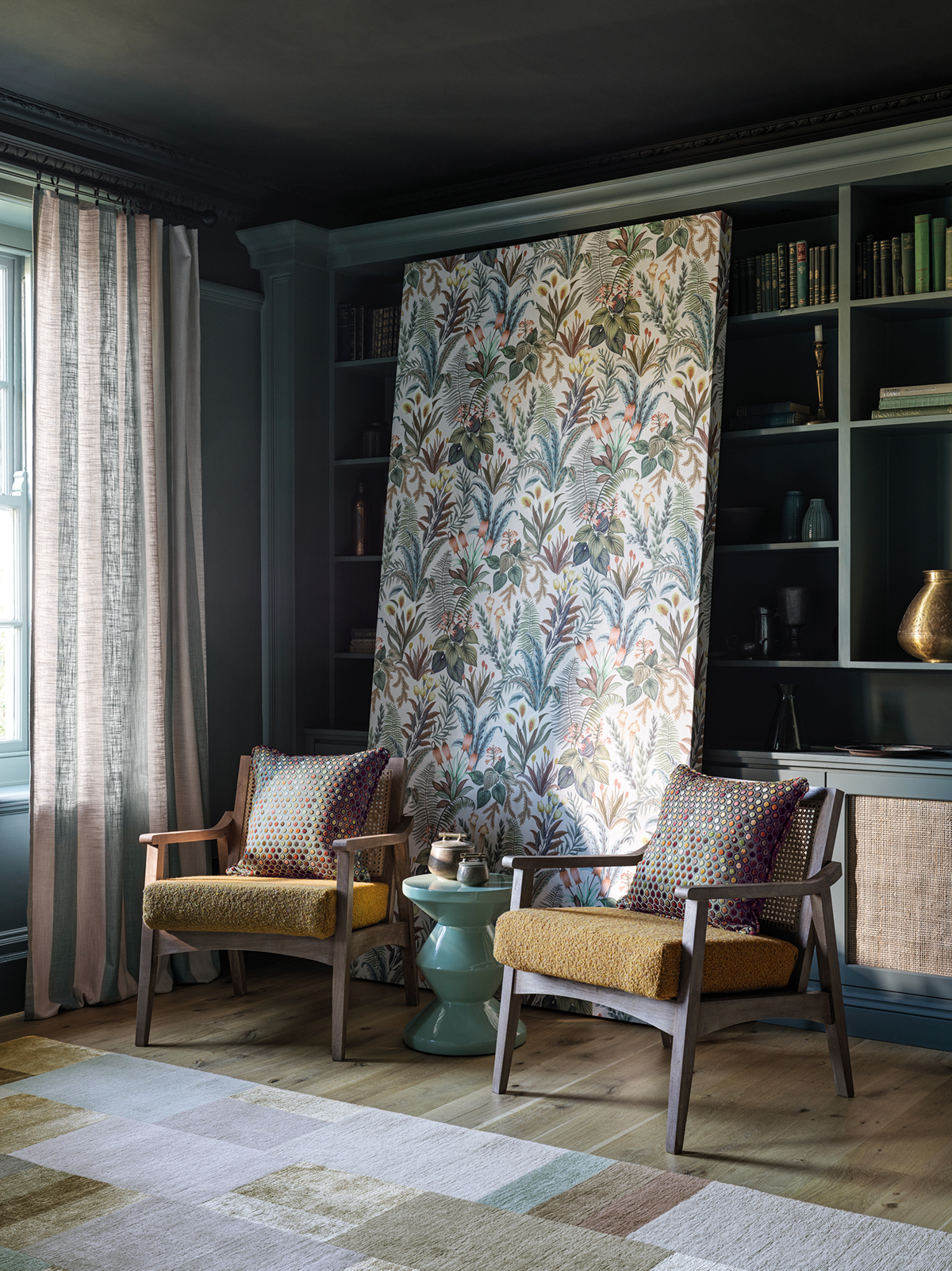 Papier peint Feuillage Fleur Calla Lily beige bleu - Rhapsody d'Osborne ...